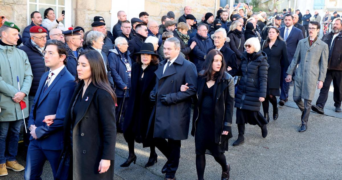 PHOTOS - Obsèques de Jean-Marie Le Pen : son clan lui rend hommage à la ...