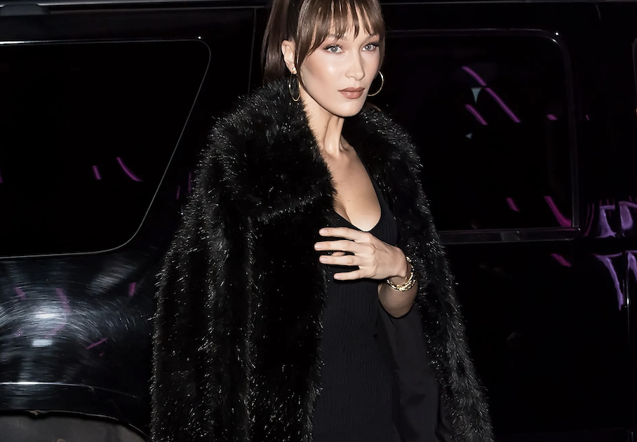 PHOTOS - Carla Bruni, Kate Moss... : la fourrure fait son grand retour ...