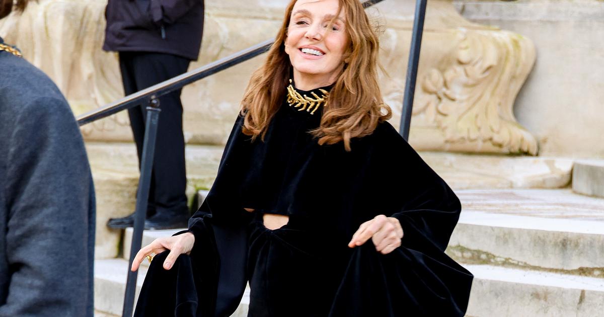 PHOTOS - Carla Bruni, Philippine Leroy-Beaulieu... Schiaparelli lance ...