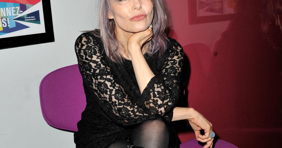 PHOTOS - Jeanne Mas : découvrez l'évolution physique de la chanteuse