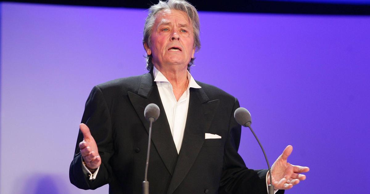 César 2025 : Alain Delon et Michel Blanc honorés pendant la cérémonie ...