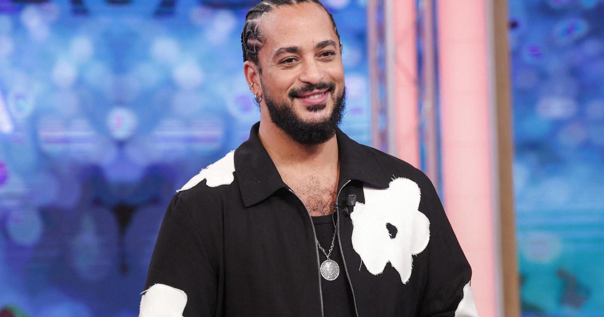 Slimane papa d’une petite fille bien facétieuse : Esmeralda lui joue un ...