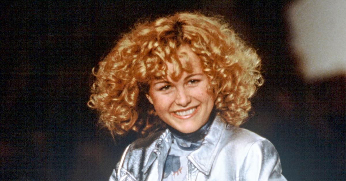 PHOTOS - Laeticia Hallyday a 50 ans : découvrez son évolution physique ...