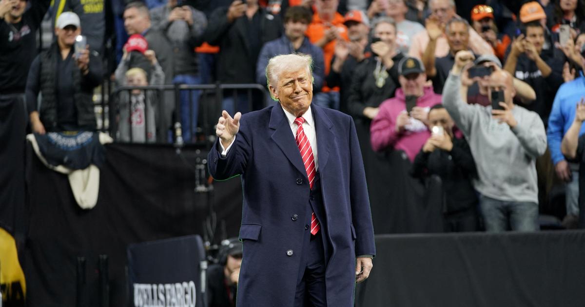 «USA ! USA !» : le public acclame Donald Trump aux championnats de ...