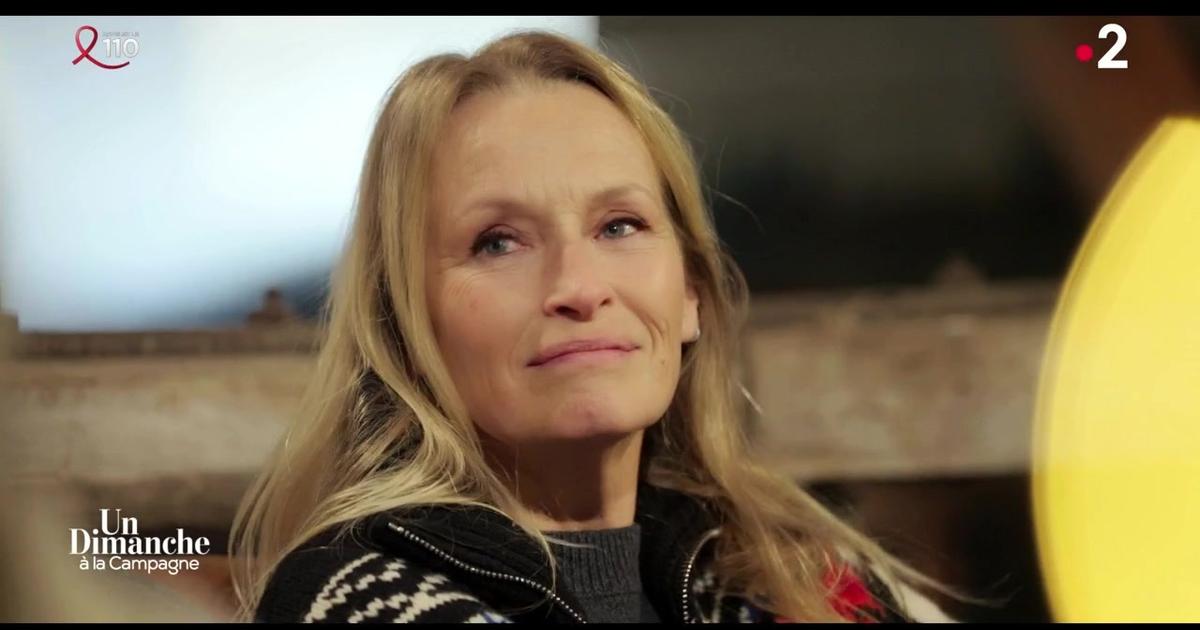 Estelle Lefébure a rencontré ses demi-sœurs à la mort de son père : ses ...