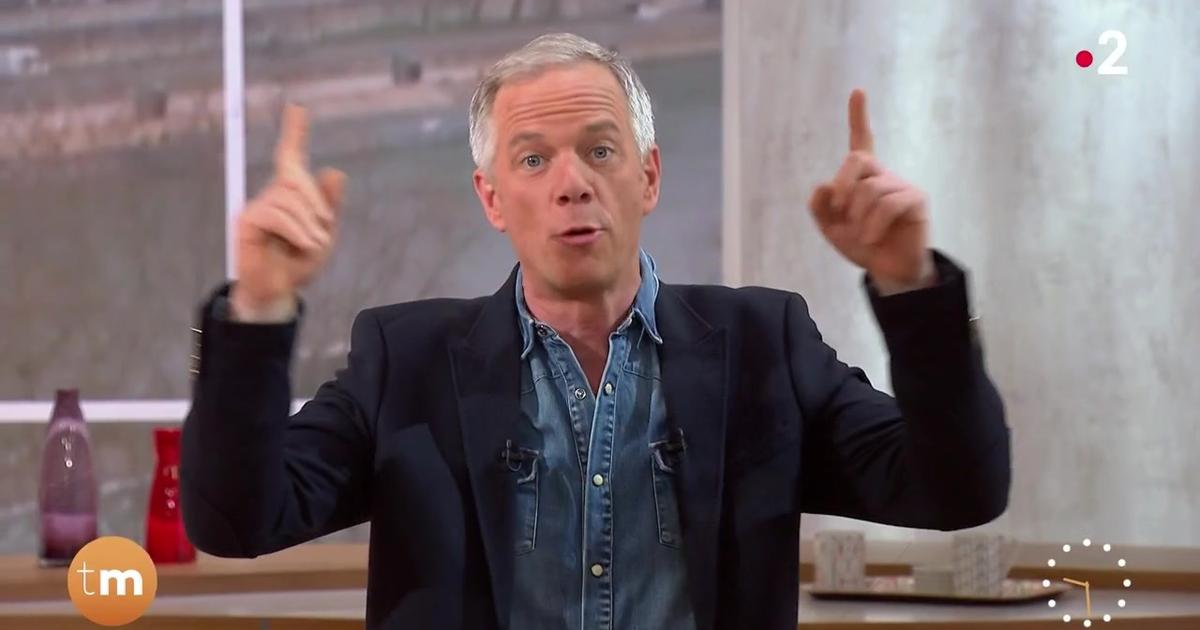 Julien Arnaud en pleine séance de sport dans Télématin : ses collègues ...