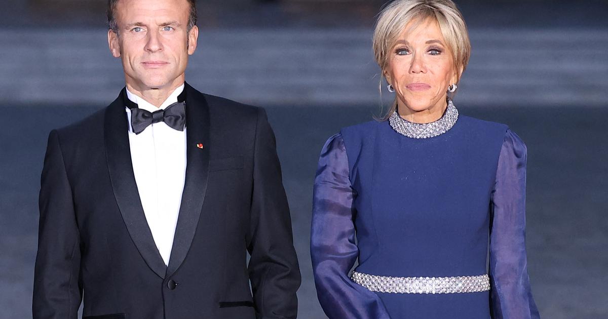 PHOTOS - Brigitte Macron : ses plus belles robes de soirée au fil des ans