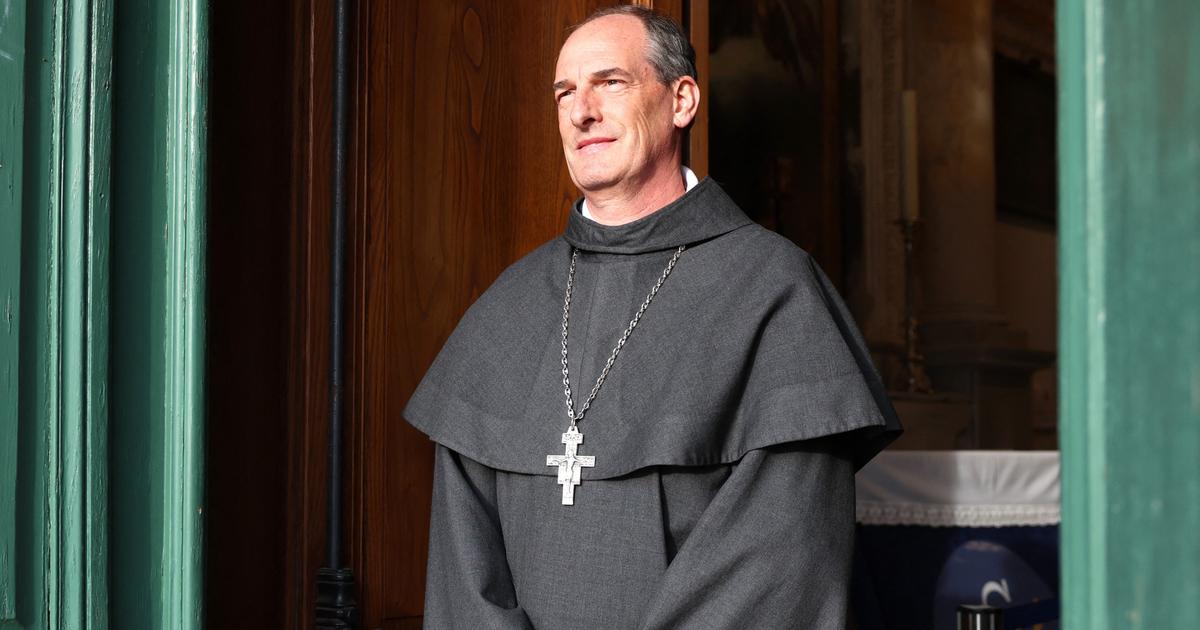 Mgr François Bustillo : pour le trône de Pierre, «on a besoin d’un sage»