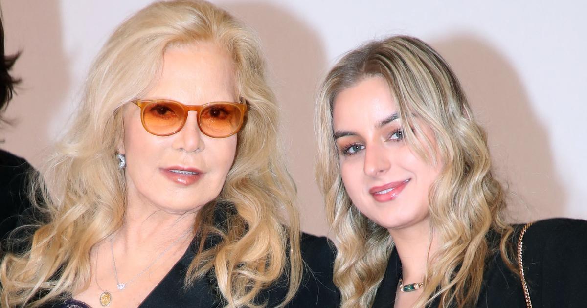 Sylvie Vartan : sa fille adoptive Darina lui fait une touchante déclaration d’amour