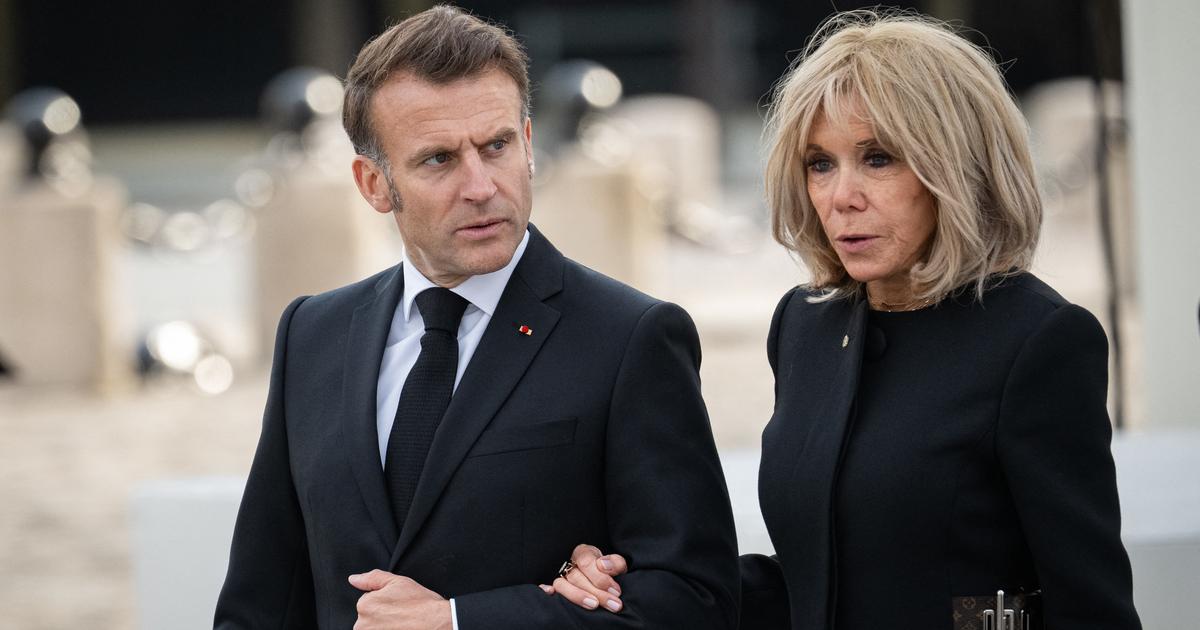 Brigitte et Emmanuel Macron accueillis par un dirigeant… en baskets ...