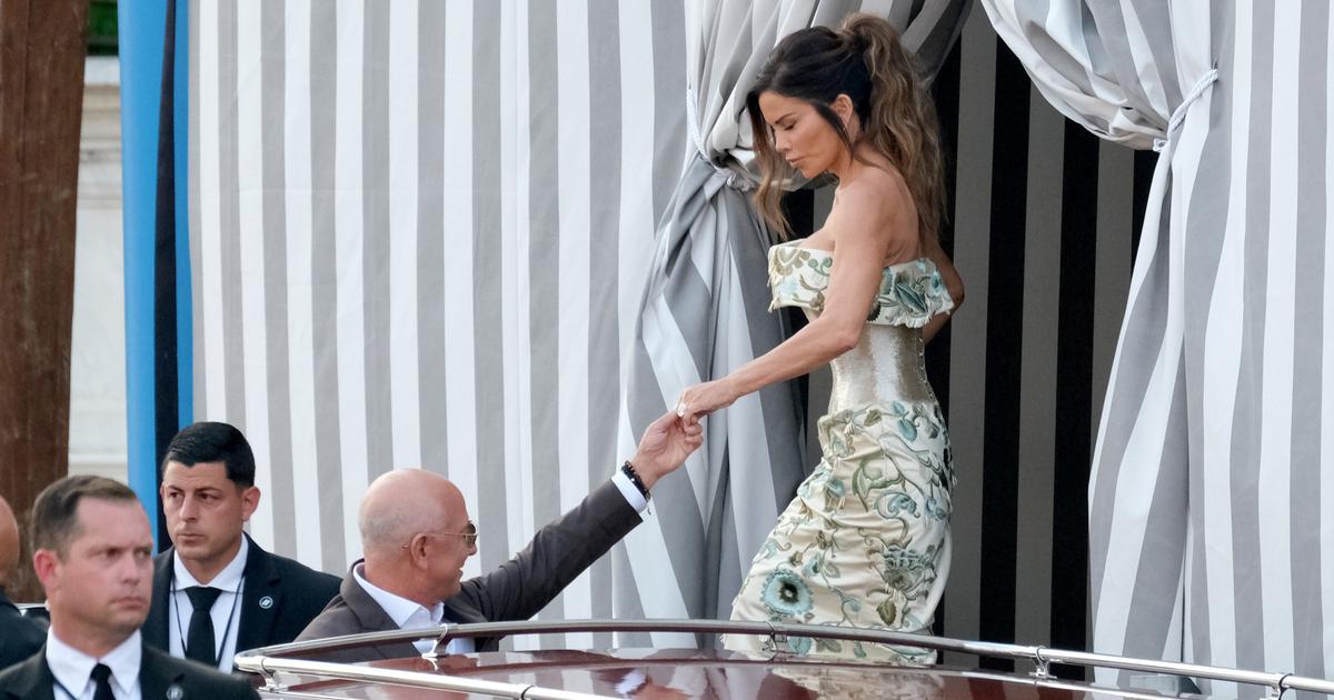 Taille extrafine et col Bardot : l’impressionnante première robe de ...