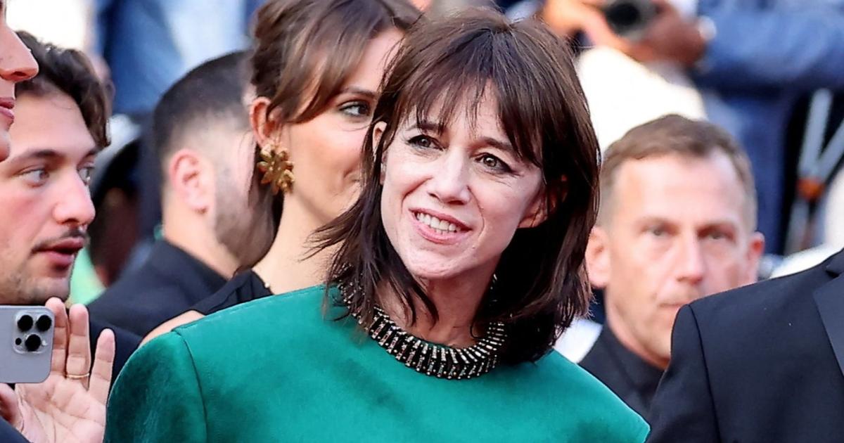 Charlotte Gainsbourg : ses 3 enfants Ben, Alice et Jo réunis, le clan en vacances loin de la ...