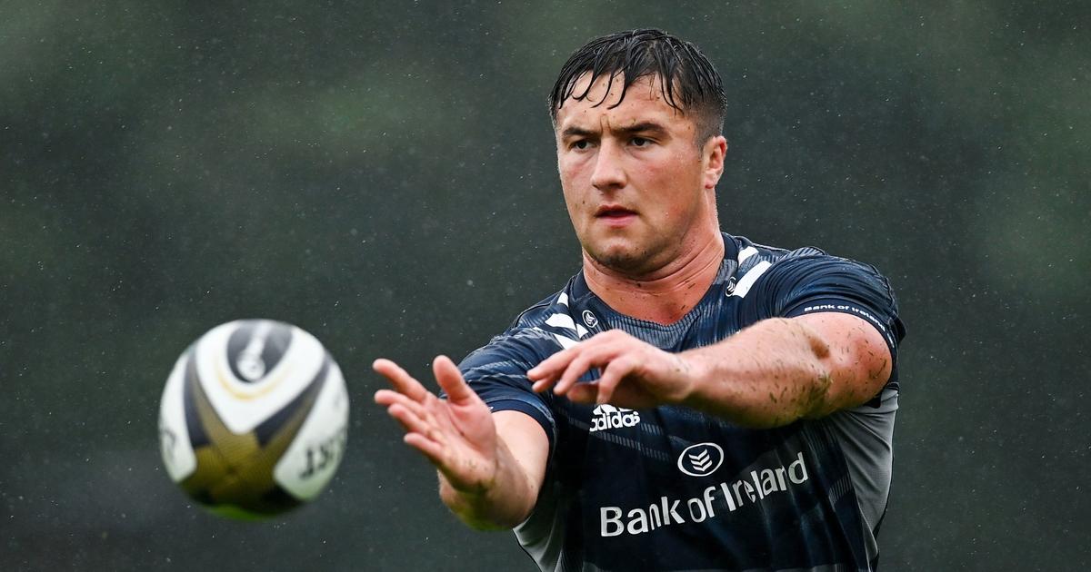 Rugby : le pilier irlandais Tom Clarkson et le talonneur anglais Jamie ...