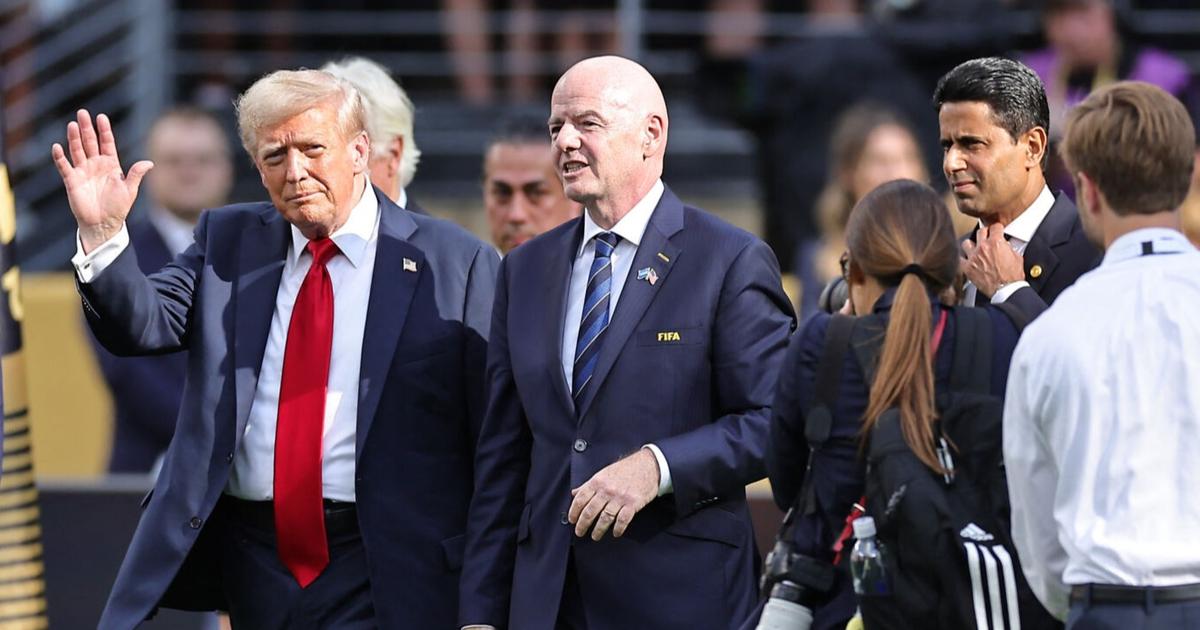 “Tu vas partir ?” : Donald Trump de sortie avec Melania, il provoque un ...