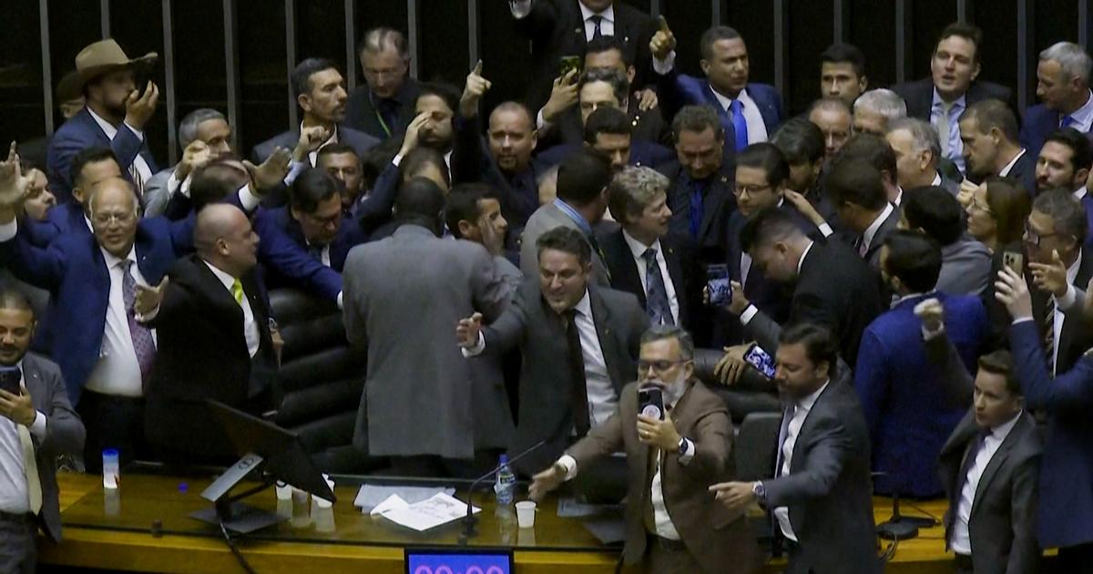 Au Brésil, des députés tentent de bloquer la session du Congrès en réaction à l’assignation à ...