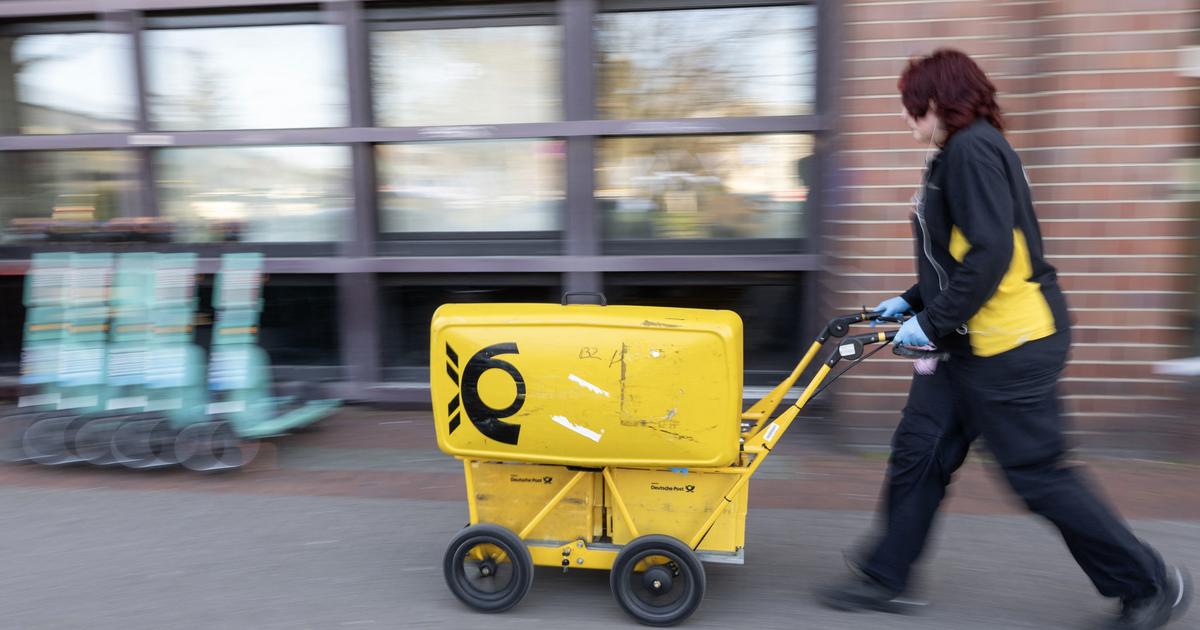 Droits de douane : la poste allemande restreint l'envoi de colis aux ...