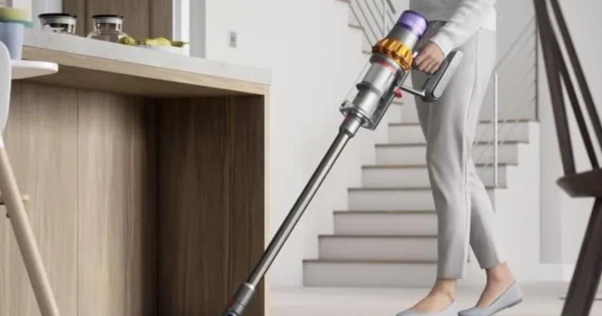 Cet aspirateur Dyson V15 Detect Absolute à -30% devient la star du ...