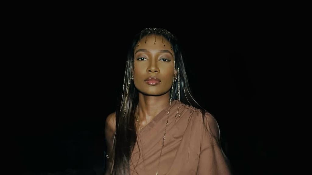 Miss France 2026 : tout ce qu’il faut savoir sur Kamillat Hervian, élue ...