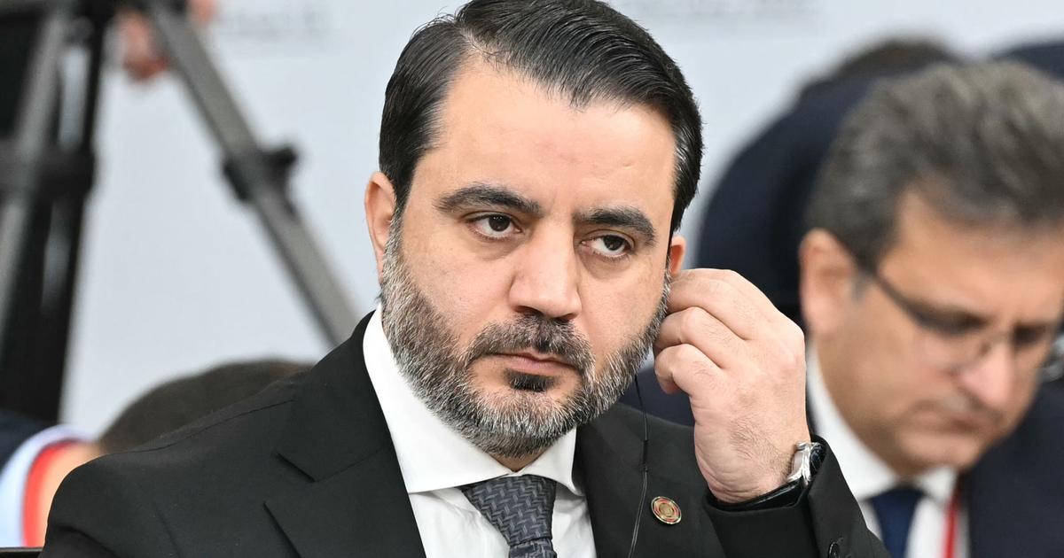 Le ministre syrien des Affaires étrangères en visite pour la première ...