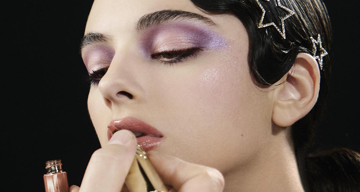 Les coulisses de la campagne Dior beauté de Noël 2025 avec Deva Cassel ...