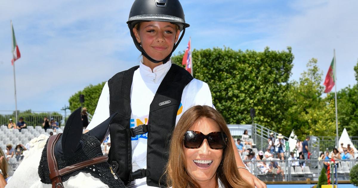 Giulia Sarkozy a 14 ans, l’émouvant message de sa mère Carla Bruni ...