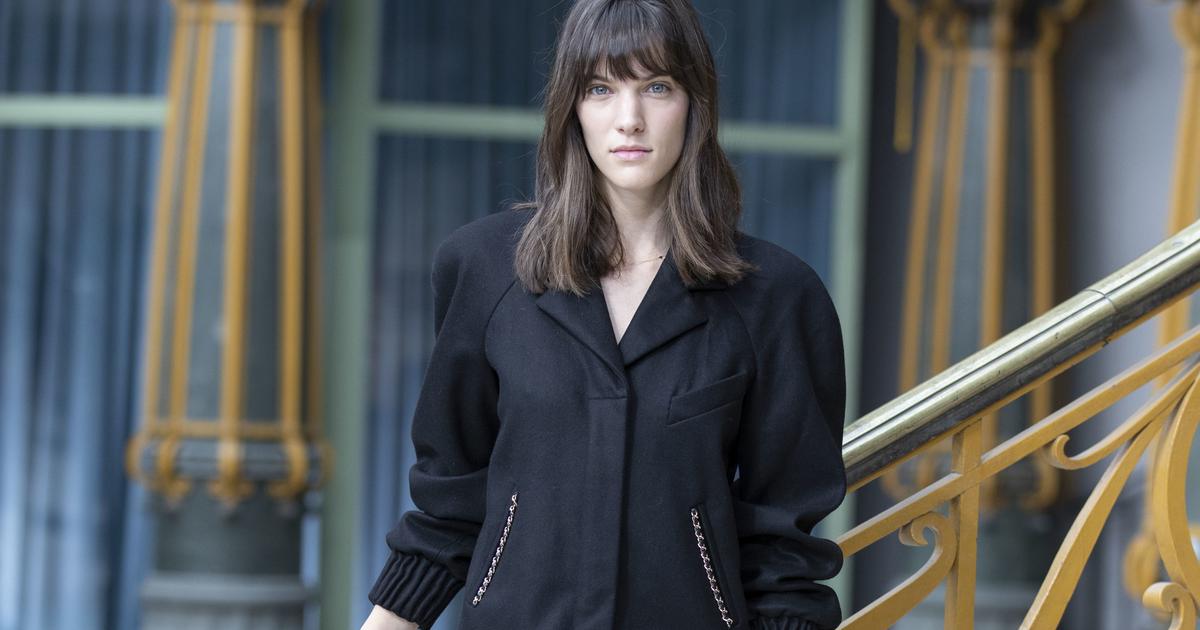 PHOTOS - Charlotte Cardin : l’évolution de son style, de la scène aux ...