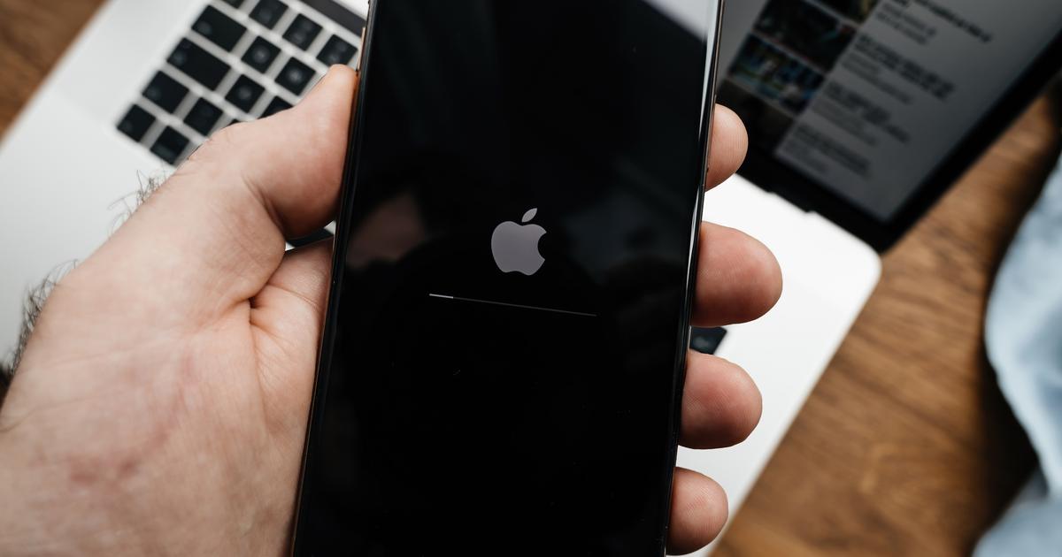 Existe-t-il une manipulation spéciale pour redémarrer mon iPhone ...