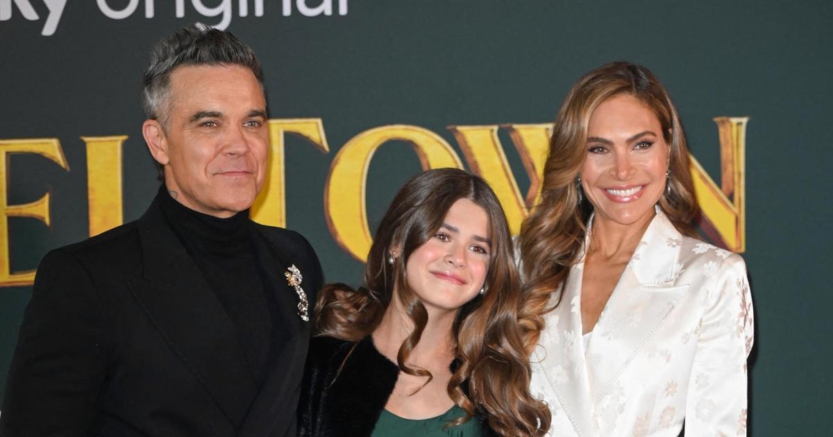 Robbie Williams papa fier : à 13 ans, sa fille Teddy fait ses débuts au ...