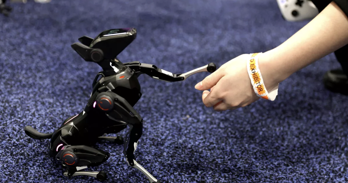 At CES Unveiled in Las Vegas, Ultrasonic Knives and “Smartphones for ...