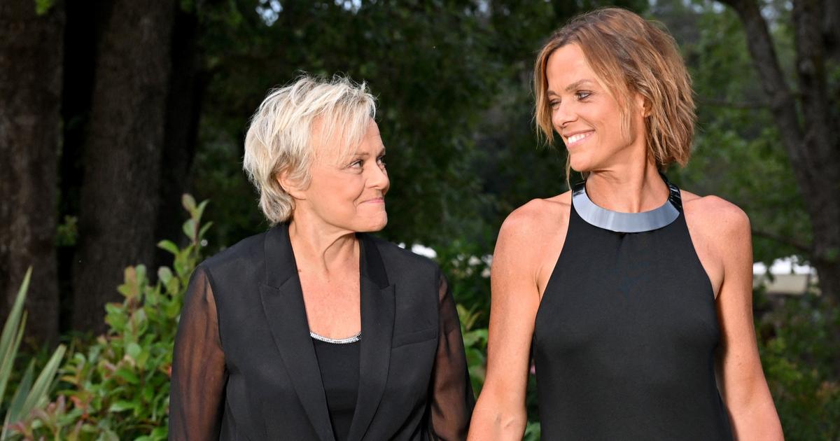 Muriel Robin et Anne Le Nen heureuses dans leur villa de Rueil ...