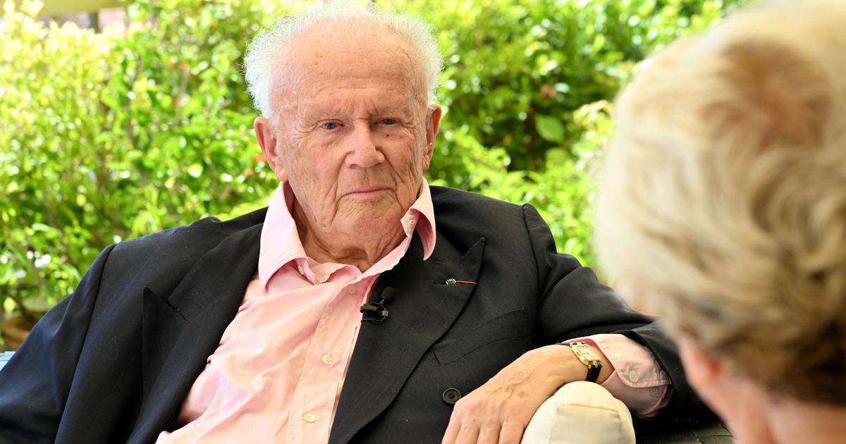 Philippe Bouvard, 96 ans, son paisible quotidien à Cannes révélé : “Il ...