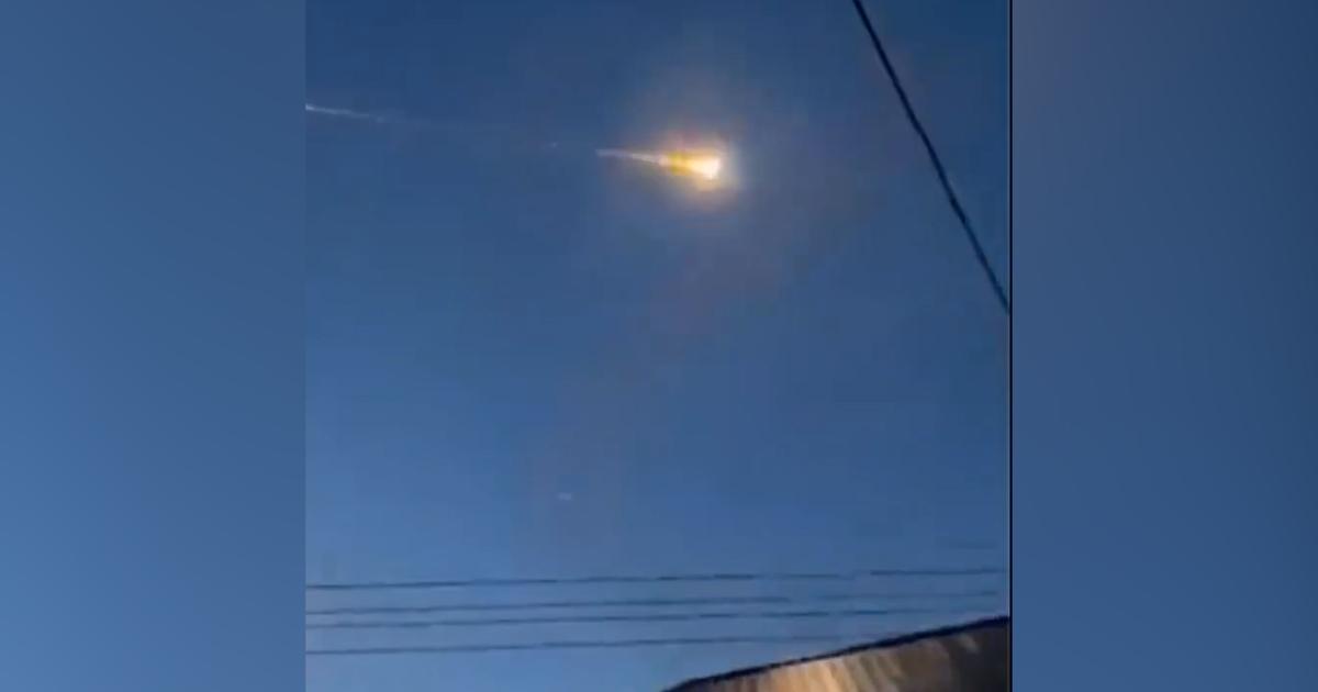 Un « bolide » dans le ciel : les images de la boule de feu qui a été ...