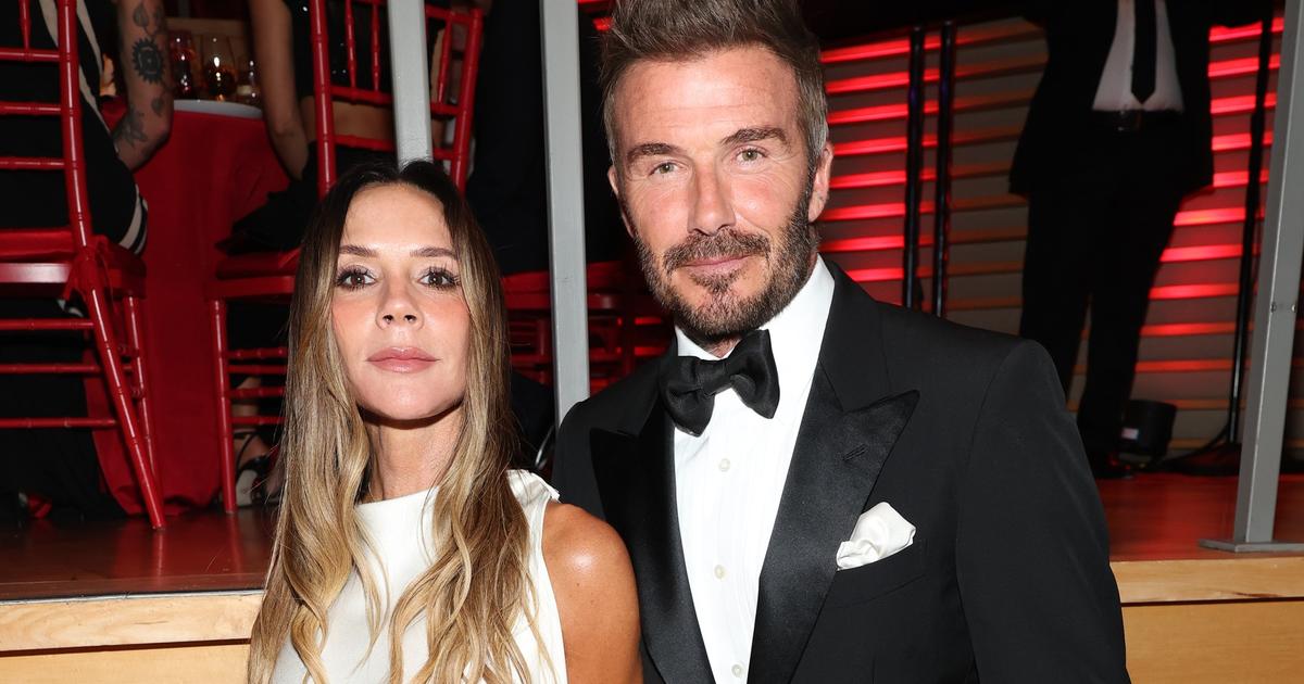 Victoria Beckham fait sensation dans une robe immaculée au bras de son ...