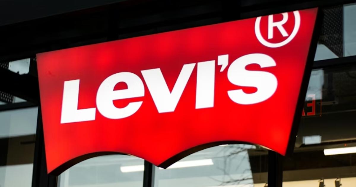 L’iconique jean Levi’s 511 passe à prix encore rarement vu auparavant ...