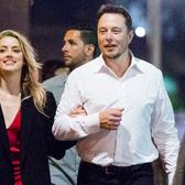 Elon Musk balance sur X une photo sexy d'Amber Heard déguisée en Mercy ...