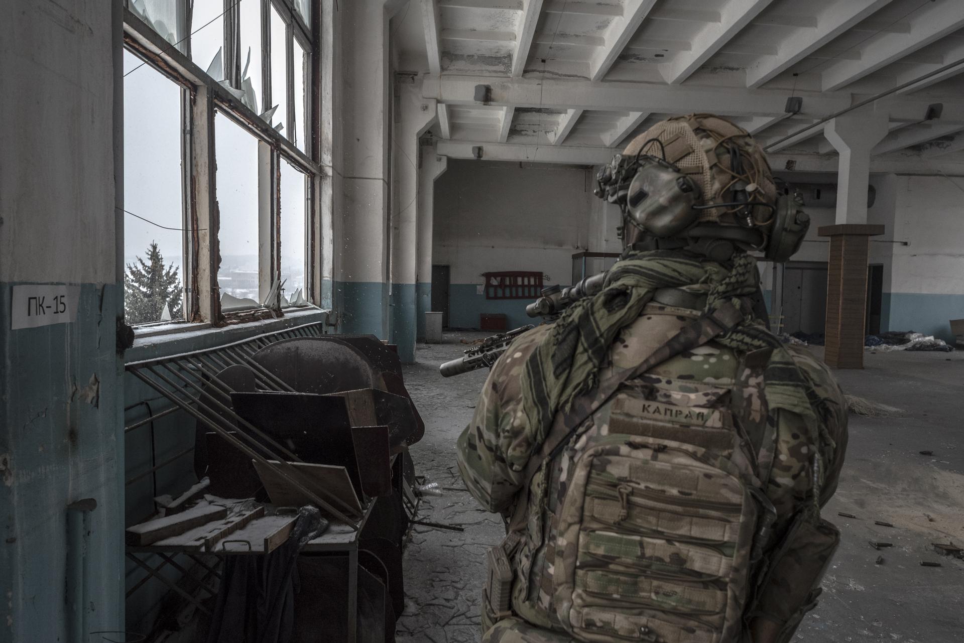 À Bakhmout, le bataillon Khartia résiste face au sanglant grignotement ...