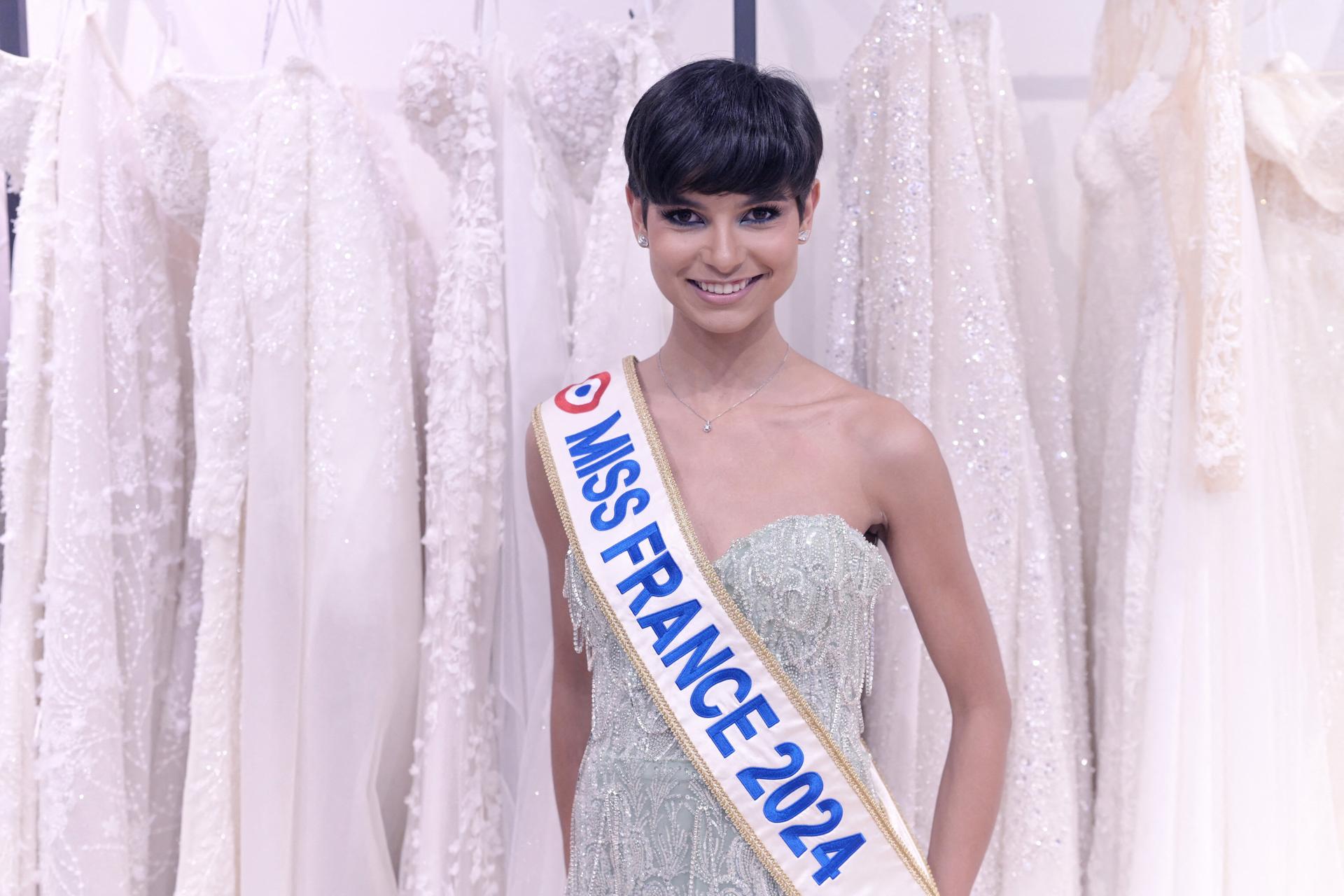 Miss France 2025 : Mauboussin dévoile la nouvelle couronne
