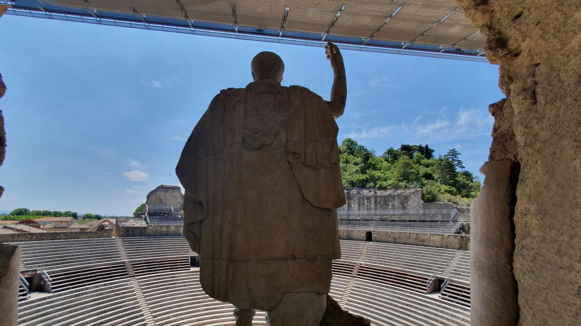 Nîmes, Avignon, Arles… Les fastueux vestiges de la première province ...