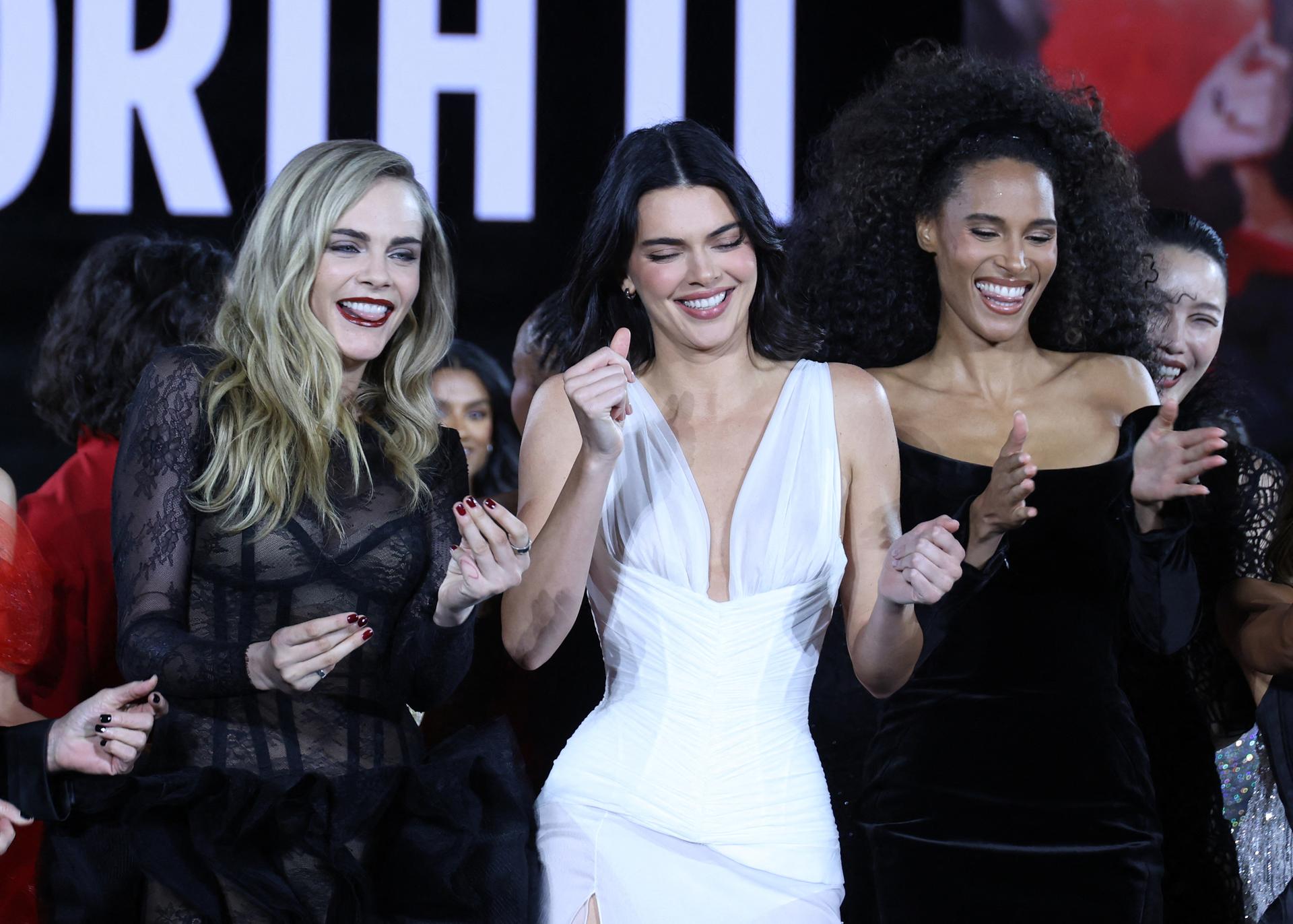 Kendall Jenner, Eva Longoria… le défilé L’Oréal Paris illumine le ...
