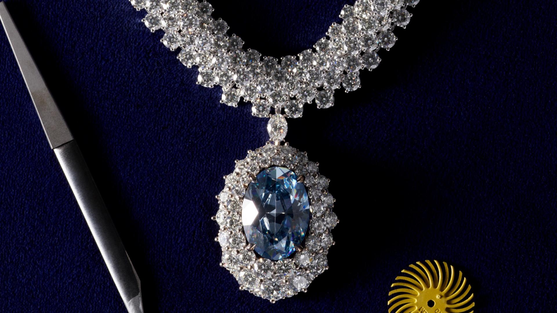 « C’est le plus gros diamant bleu jamais trouvé au Botswana » : Messika ...