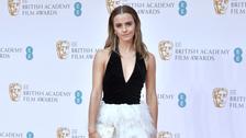 En photos, Emma Watson dévoile sa silhouette athlétique en maillot de ...