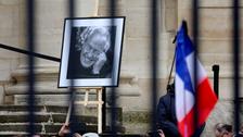 L’été où… Marine Le Pen a vu sa mère Pierrette nue dans Playboy : “Elle ...