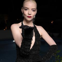 Albane Cleret : «À Cannes, pendant quinze jours, la Terrasse rassemble ...