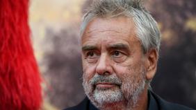 «C’était un gars vraiment génial» : Luc Besson n’a pu retenir ses ...