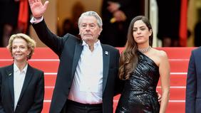 Anthony Delon dévoile une rare photo avec ses filles Loup et Liv