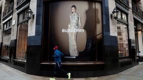 Burberry, JW Anderson, Simone Rocha : des défilés londoniens entre ...