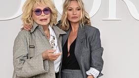 Louis Garrel avec son père et ses sœurs, la rare photo de famille sur ...