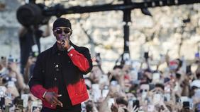 «Y'a pas moyen, Aya» : après des injures envers Aya Nakamura, dix ...