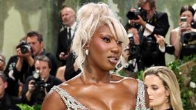 «Y'a pas moyen, Aya» : après des injures envers Aya Nakamura, dix ...