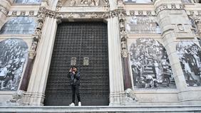 JR : « Au Pont Neuf, ce sera la plus grande œuvre immersive du monde